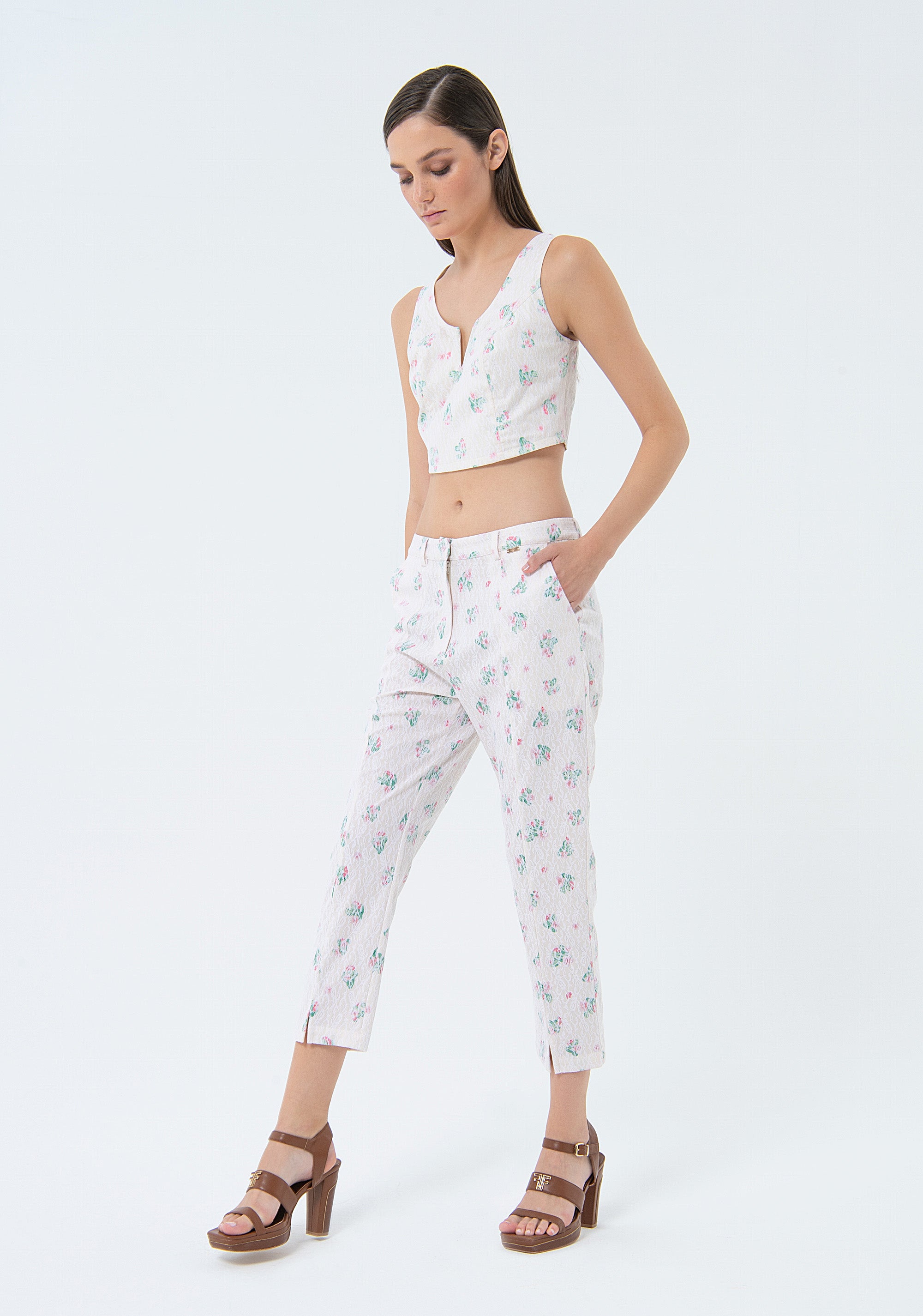 Chino pant regular fit with flowery pattern FS24SV2002W624R8 FRACOMINA – Fracomina Shop Online ...